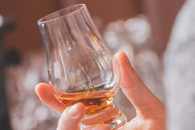 Edinburgh Whisky Walking Tour - The Itinerary in Detail: Exploring Edinburgh’s Whisky and Architecture
