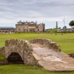 Edinburgh's Hidden Treasures Black Taxi Tour - Itinerary Breakdown: What Youll See and Hear