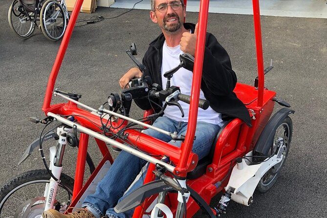 Electric 2-wheeler tour of the Chateau Park and Gardens - Who Will Love This Tour