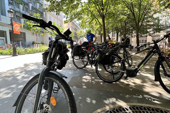 Electric bike rental in Paris - What Makes This Bike Rental Stand Out?