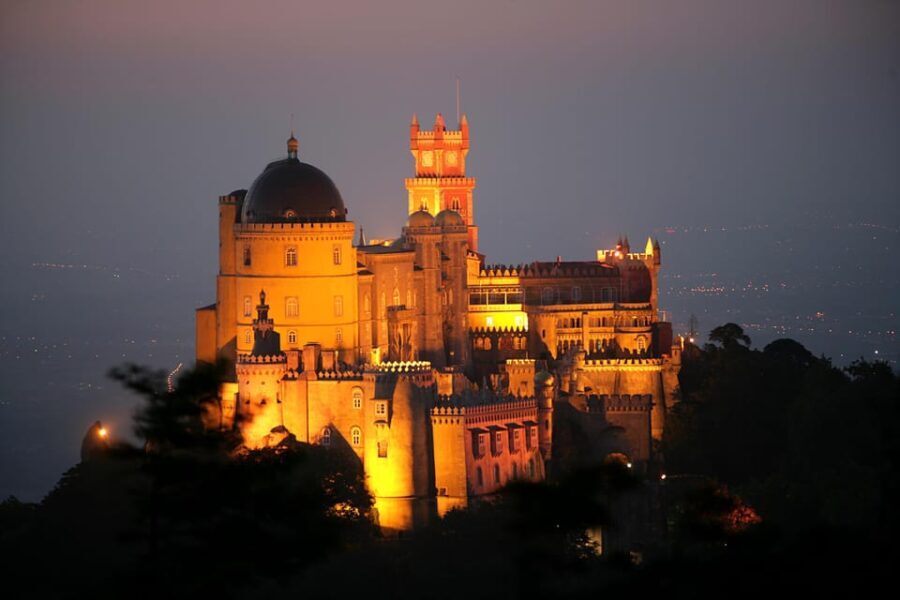 ELEGANT SINTRA TOUR AT NIGHT - Why This Tour Is Worth It