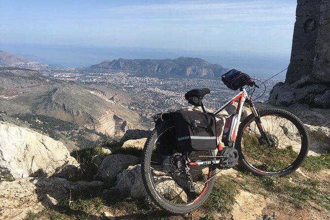 eMTB Rental in Palermo - Detailed Breakdown of the Bike and Equipment