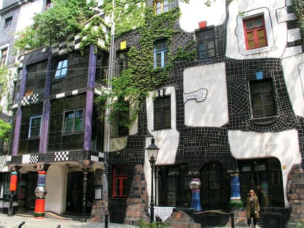 Entrance tickets for the KUNST HAUS WIEN. Museum Hundertwasser - A Closer Look at the KUNST HAUS WIEN Museum Hundertwasser Experience