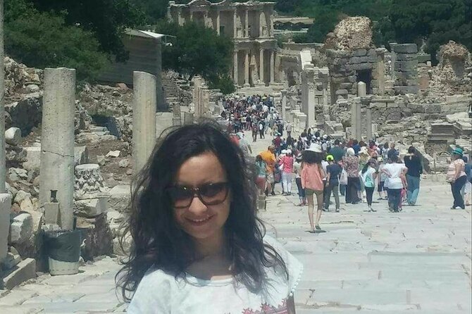 Ephesus Tour With Small Group From Kusadasi - Exploring the Ancient City of Ephesus