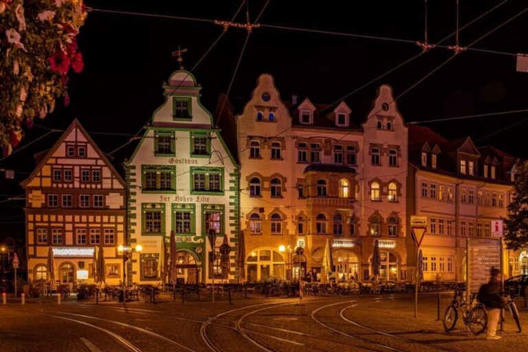 Erfurt: With night watchman Schwalbe through the old town, including tasting - The Simple Feast and Tastings