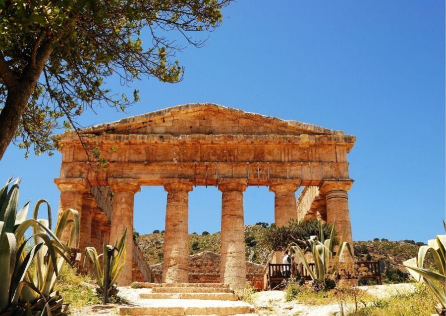 Erice and Segesta Multi-Language Tour from Palermo - Why You Should Consider This Tour