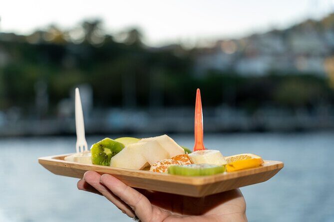 Escape the Crowds: Relaxing Sunset Cruise for 35 Guests or Less - Who Will Love This Tour?