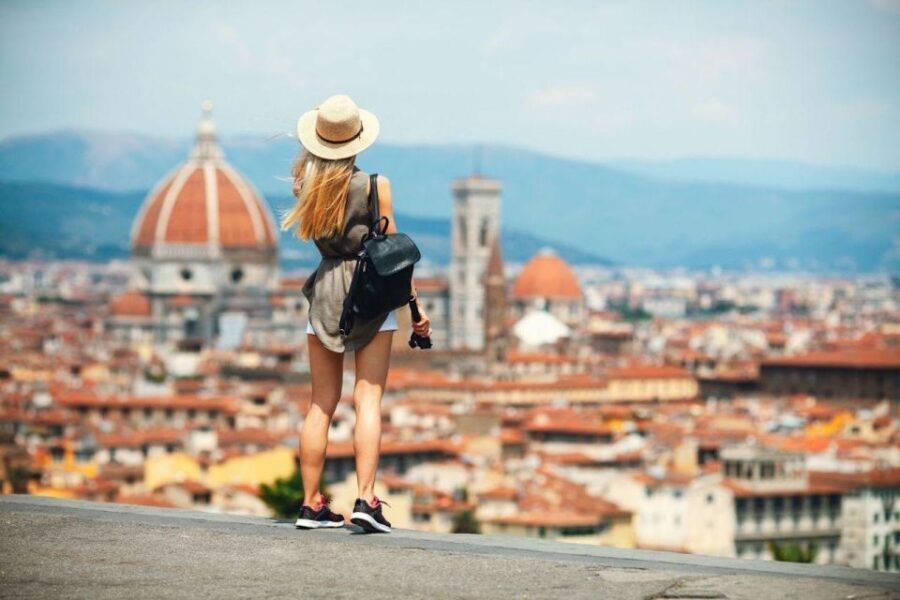 Essential Florence Walking Tour to discover its history - The Practical Side: What You Get and Why It Matters