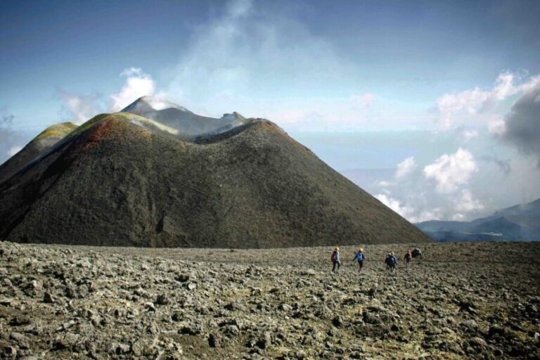 Etna Sud: Trekking at High Altitude - The Itinerary in Detail