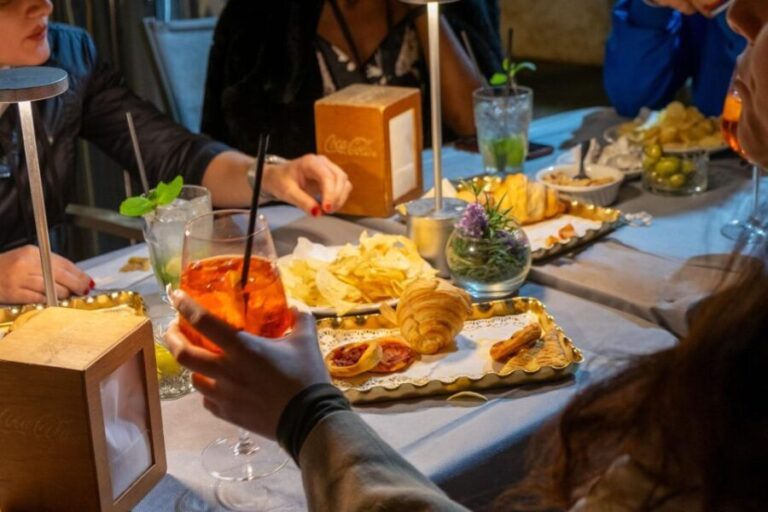 Evening Vespa Sidecar Tour with Gourmet Pizza Tasting - What to Expect During the Tour