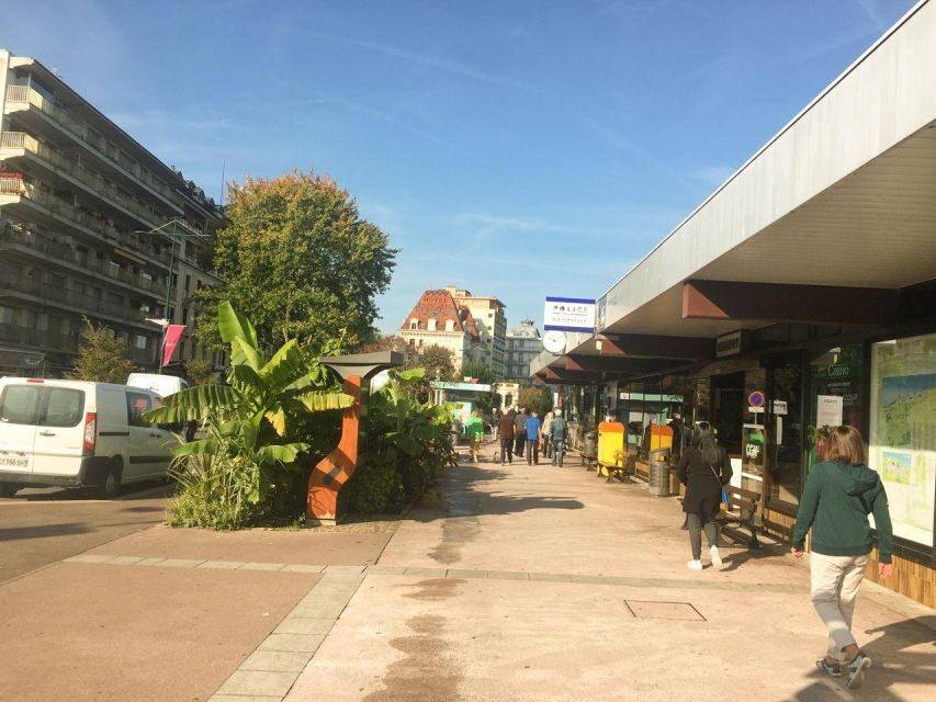 Évian-les-Bains Private Guided Walking Tour - The Allure of Evian-les-Bains: A Gem on Lake Geneva