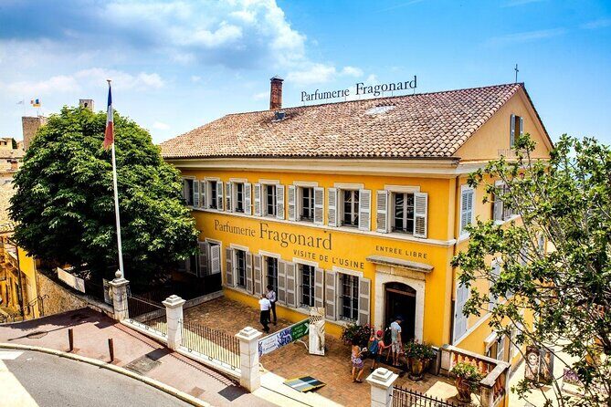Exclusive 1 Full Day Tour To Discover The French Riviera From Antibes 2022 - Exploring the Itinerary: A Day of Highlights and Hidden Gems