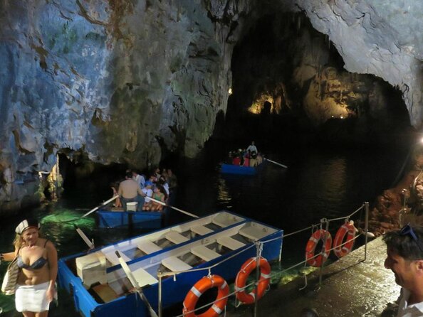 Exclusive boat tour in Amalfi Coast - Key Points
