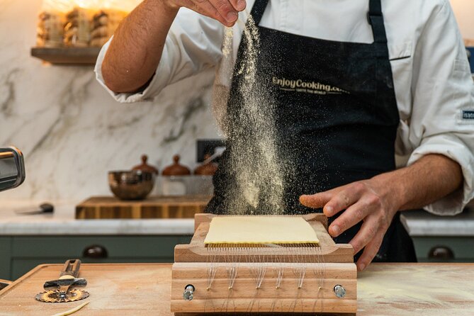 Exclusive Pasta & Tiramisu Class with Wine in Historical Rome - Key Points