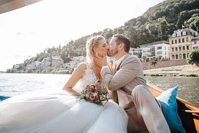 Exclusive private boat trip for couples in Heidelberg - An In-Depth Look at the Heidelberg Private Boat Trip
