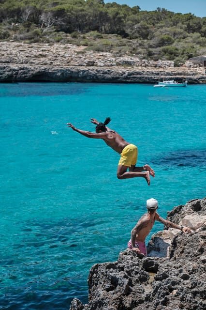 Experinence Cala Agulla / Molto with Paddlesurf and snorkel - An In-Depth Look at the Mallorca Coastal Adventure