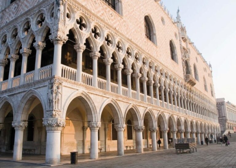 Explore Doge's Palace: Golden Staircase, Bridge, Prisons - Practical Details and Tips