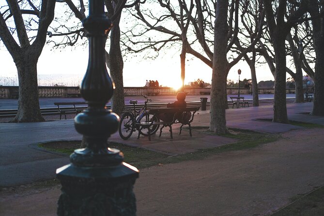 Explore Montpellier in 60 minutes with a Local - Discover Montpellier in 60 Minutes with a Local: A Practical & Authentic Tour