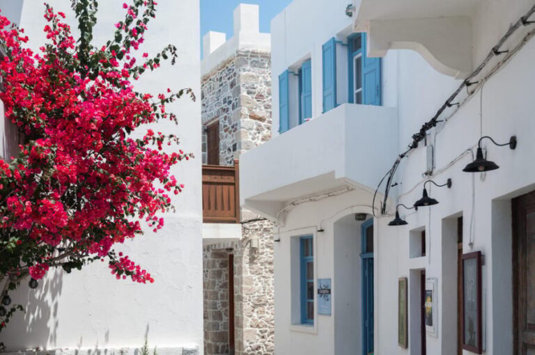 Explore Nisyros Island with Hotel Pick Up and Guided Tour - Transport, Timing, and Practical Details