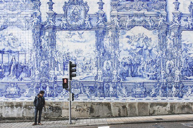 Explore Portos Art and Culture with a Local - Authentic Experiences and Authentic Art