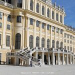 Explore Schönbrunn Palace & Gardens: Private 2.5-hour Guided Tour - A Closer Look at the Itinerary