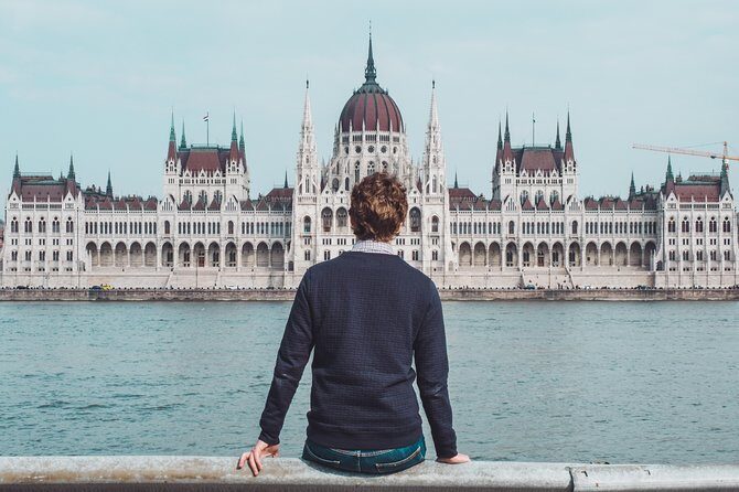 Explore the Instaworthy Spots of Budapest with a Local - What Makes the Price Worth It?