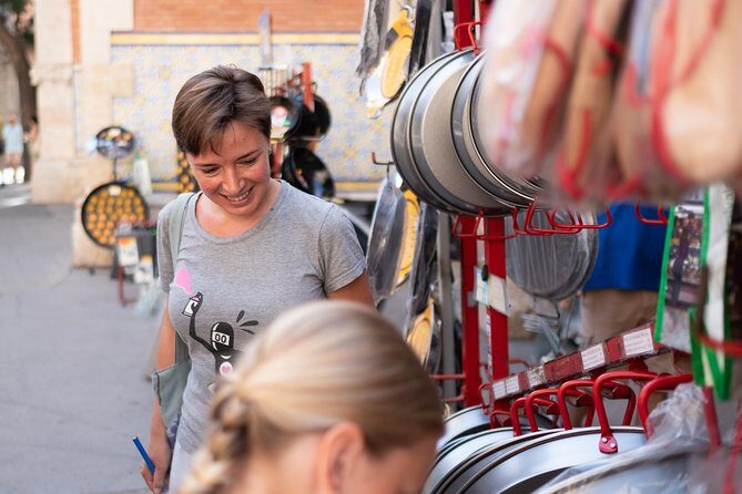 Explore Valencia with your kids: family quest through the old city - The Value of a Private, Engaging Guide