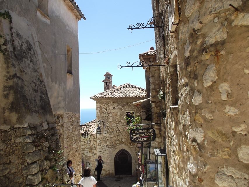 Èze: Private Village Guided Walking Tour - What to Expect During the Tour