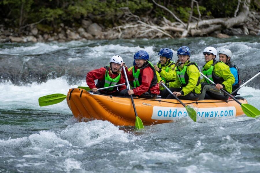 Family Rafting - Voss - Safety First, Always
