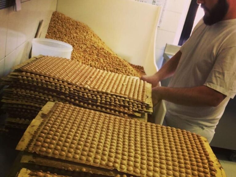 Famous Patisserie Visit and Tasting near Turin - Tasting and Sampling