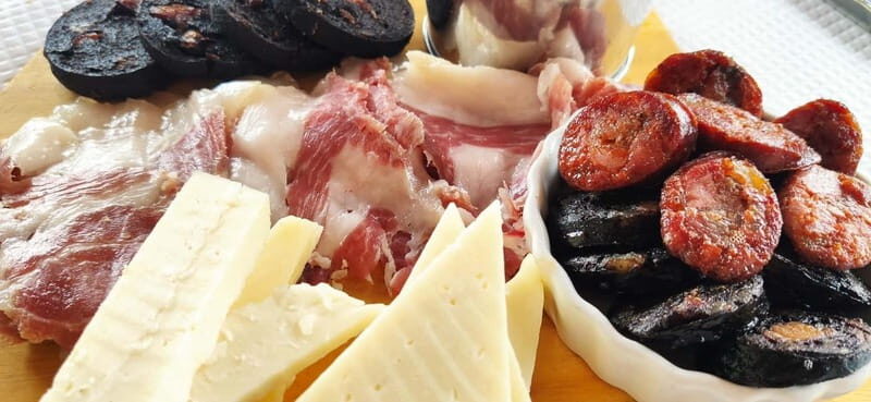 Faro food tour (with drinks) & city highlights - 10 tastings - Why This Tour Works Well for Travelers