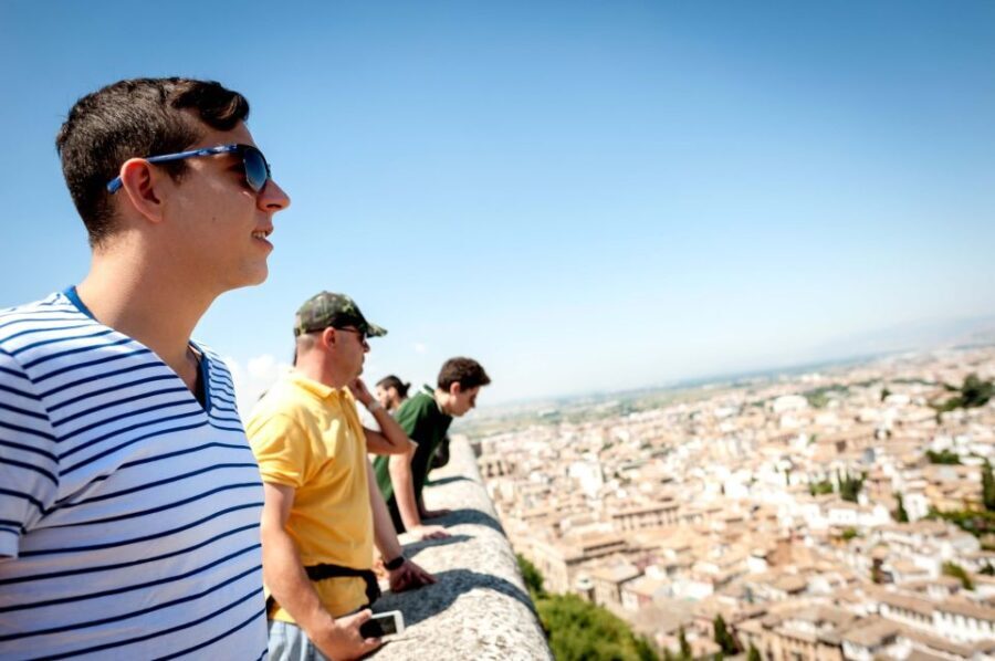 Fast-Track Alhambra & Nasrid Palaces Guided Tour - What to Expect: The Experience in Practice