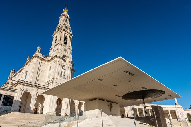 Fatima, Batalha, Nazare &Obidos Private Full Day Tour from Lisbon - Key Points