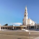 Fátima, Nazaré, and Óbidos: Small Group Tour From Lisbon - Key Points