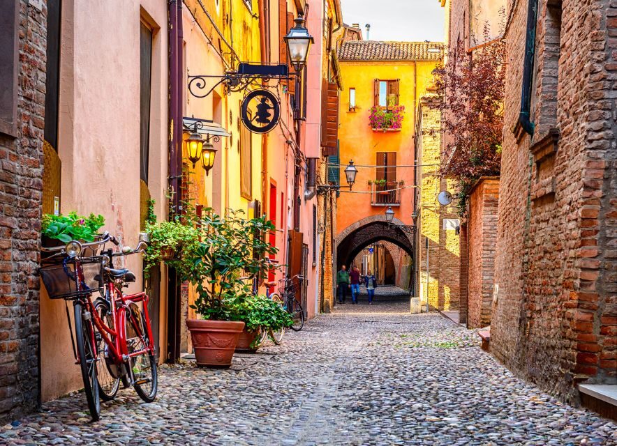 Ferrara: Guided City Highlights Walking Tour - What to Expect from the Itinerary