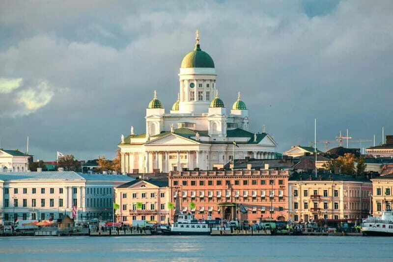 Finland: 7-Day Summer Trip with Helsinki and Lapland - Arriving in Kemi and the Glass Sea Villa