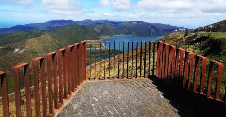 Fire Lake, Pineapple & Tea: Half-Day Jeep Tour - Breaking Down the Itinerary