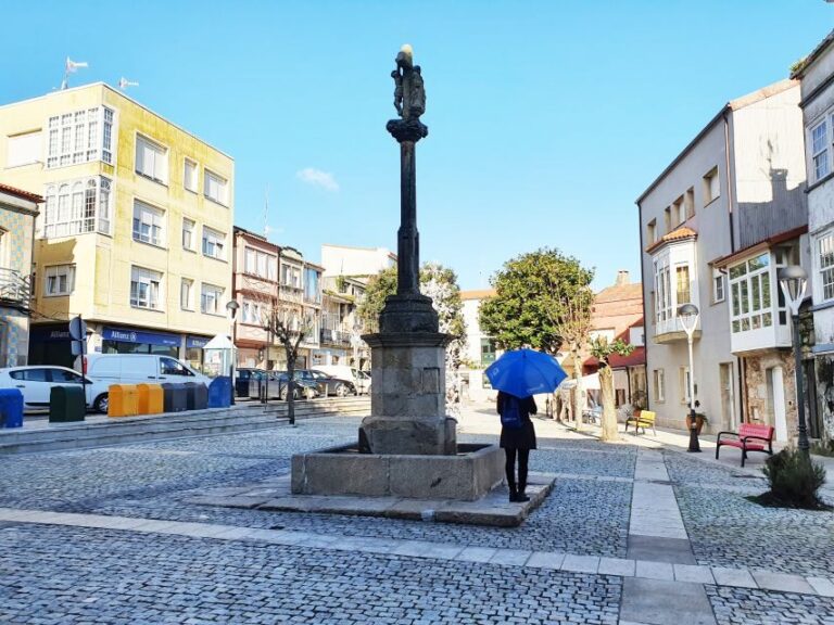Fisterra: Private Guided Walking Tour - Practical Tips for Travelers
