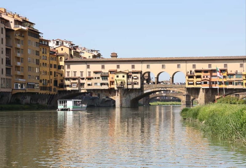 Florence: Arno River Sightseeing Cruise with Commentary - The Experience: What You Can Expect