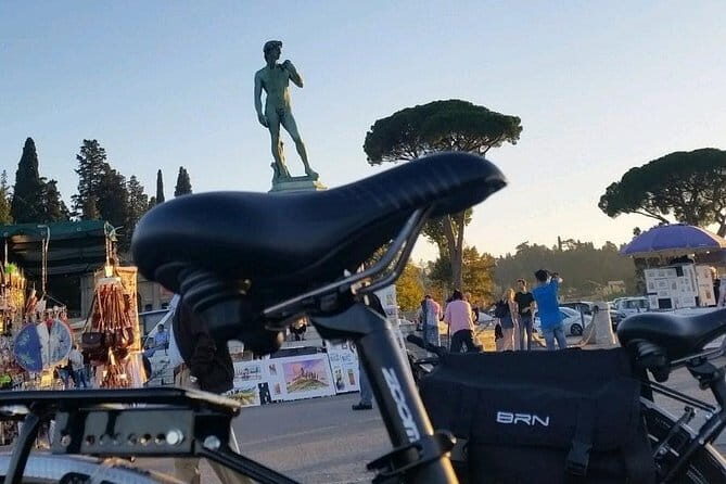 Florence bike tour with Piazzale Michelangelo. - The Itinerary: A Well-Curated Loop