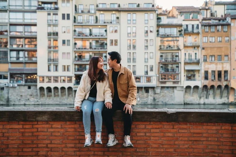 Florence: Classics Photoshoot with Ponte Vecchio Bridge - The Practical Side: Price, Group Size, and Accessibility
