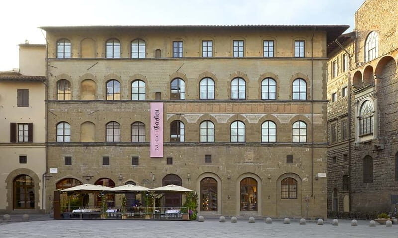 Florence Fashion History Tour : Gucci Museum & Guided Walk - Strolling Through Florences Fashion Streets