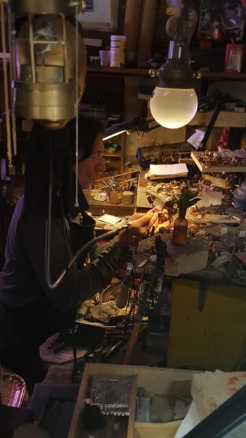 Florence: Jewelry Workshop with Master Dari - Detailed Breakdown of the Florence Jewelry Workshop