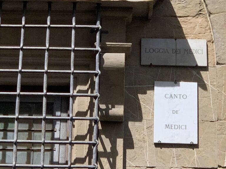 Florence: The Medici Family Guided Walking Tour - An In-Depth Look at the Tour Experience