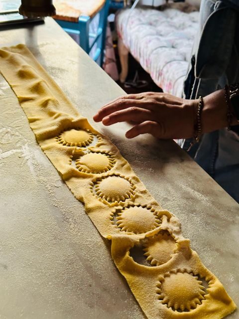 Florence:Dolce Vita by Day Market Tour & Pasta Making Class - Practical Details