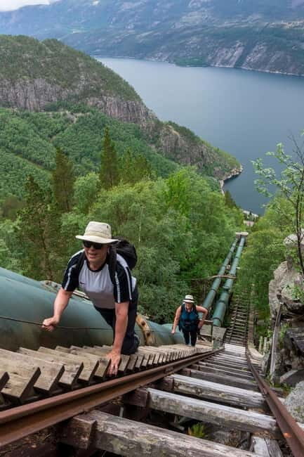 Flørli 4444: RIB & Hike - The Details: How It All Comes Together