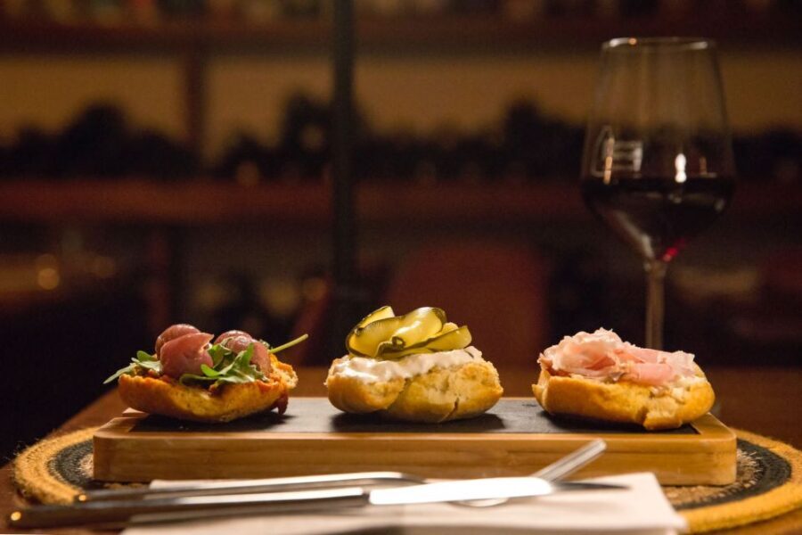 Foggia 2-Hours Private Gourmet Wine Tour with Tastings - Introduction: An Overview of What You Can Expect