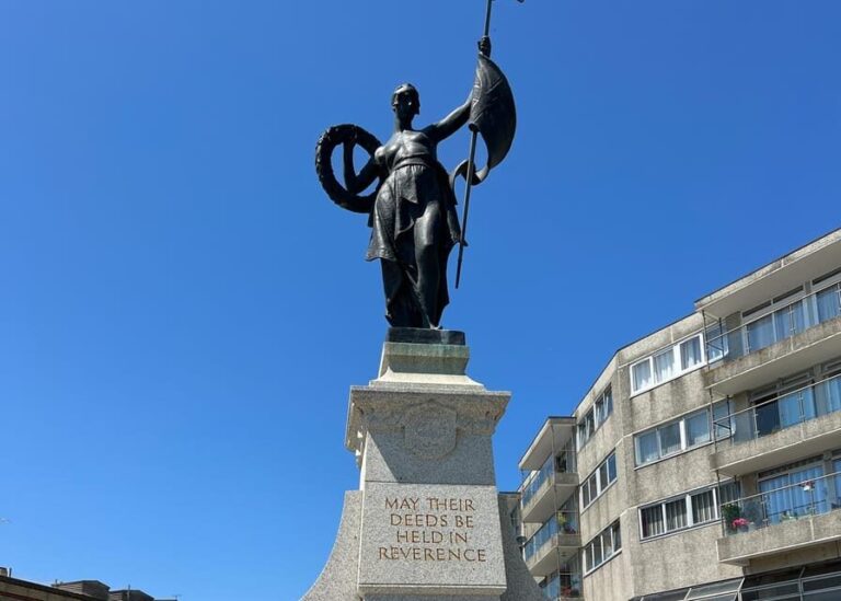 Folkestone: Private 2hr Walking Tour with a Blue Badge Guide - An In-Depth Look at the Folkestone Private Walking Tour
