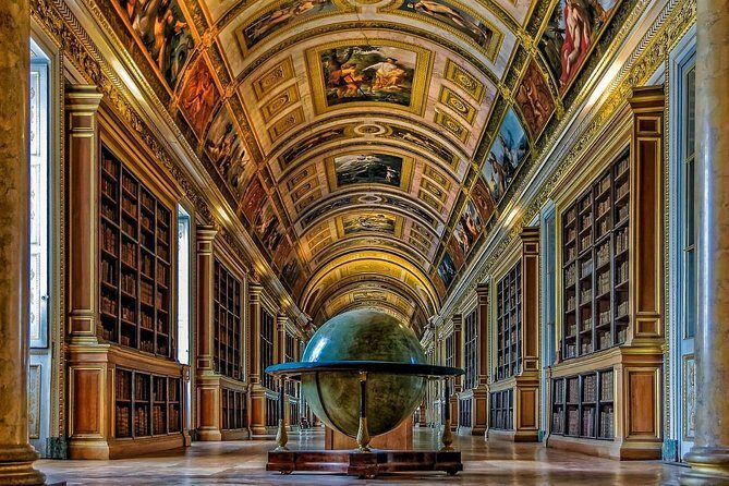 Fontainebleau & Vaux-le-Vicomte Trip with Local Guide & Private Transportation - Itinerary Breakdown: What to Expect