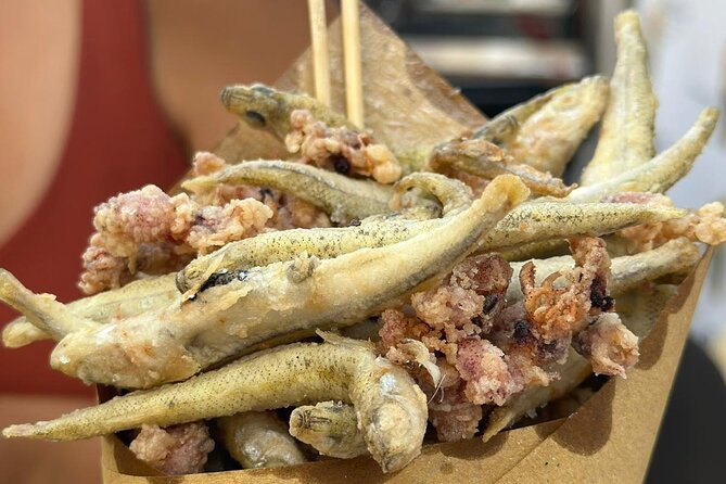 food Tour in the Spanish Quarter of Naples - Key Points